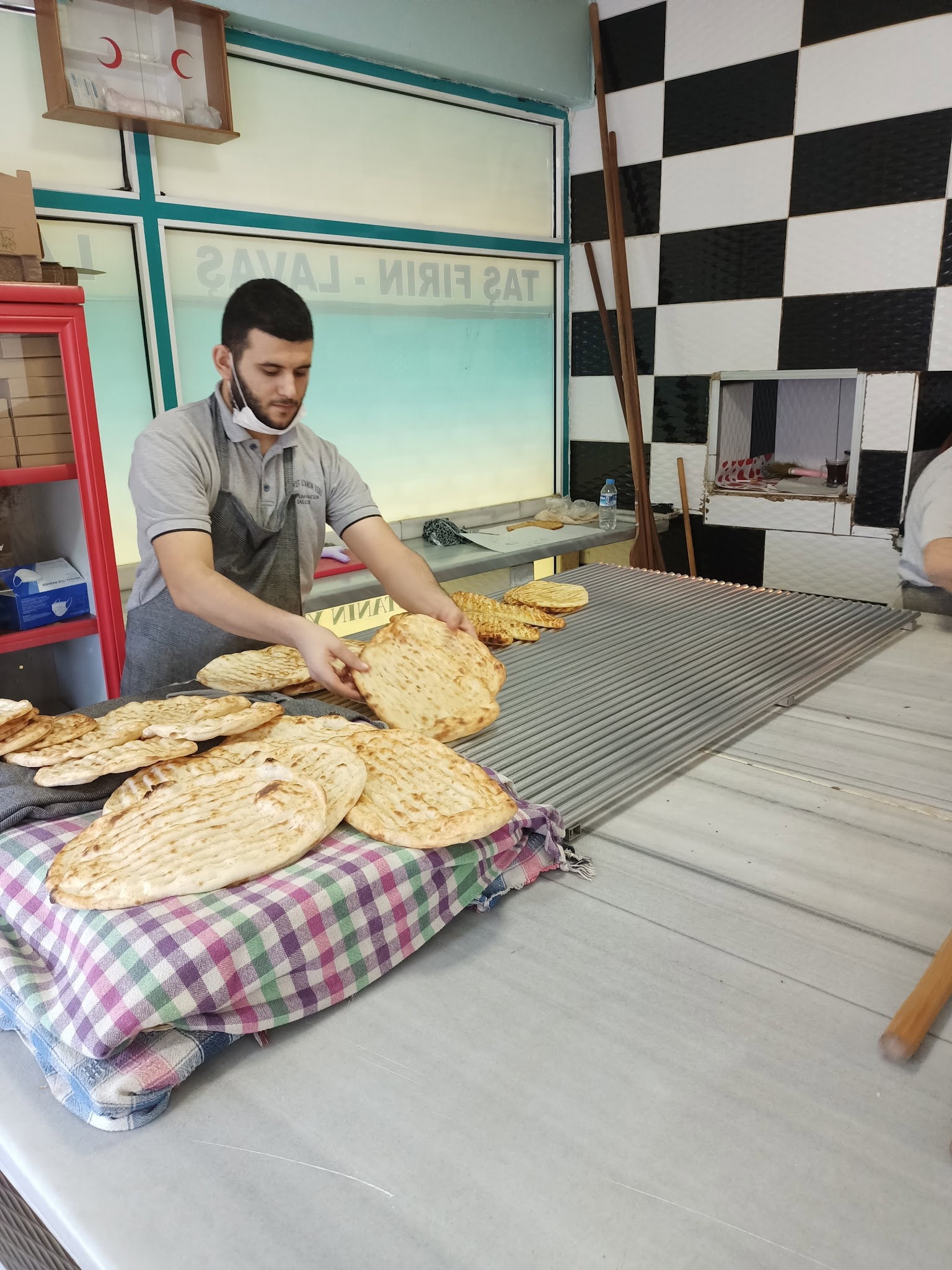 Mahmut Ustanın Yeri Pide Lavaş Lahmacun Salonu - Gelişmiş İşletme ...